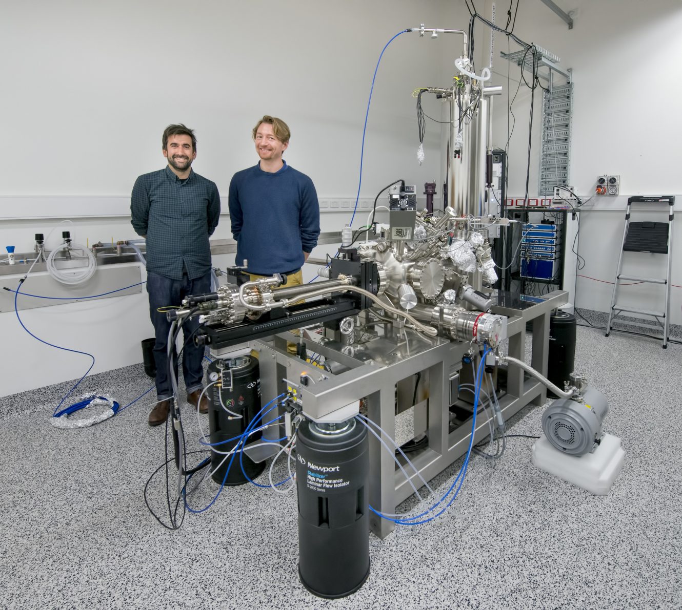 Atomic-scale material engineering, inspired by nature | ARC Centre of ...